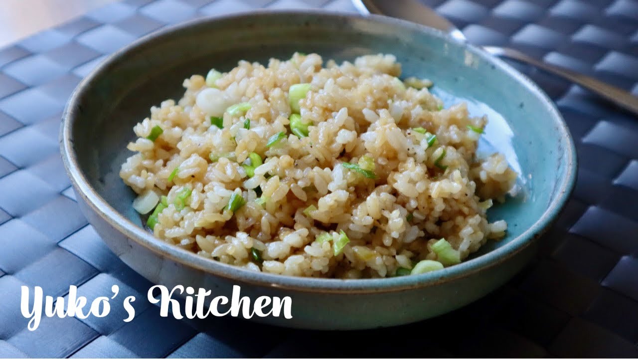 Japanese Garlic Rice - Yuko's Kitchen - Japanese Cooking 101 - YouTube