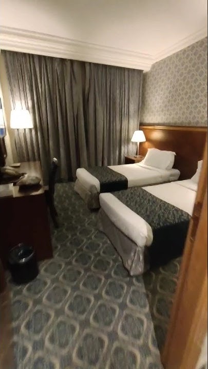 #UmrahVlog [Ep9] Review hotel di Madinah, Nozol Royal Inn. (Part 2) - YouTube