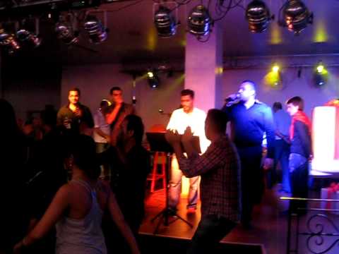Kurdish Beatbox Wien 2010 halay night varto - YouTube