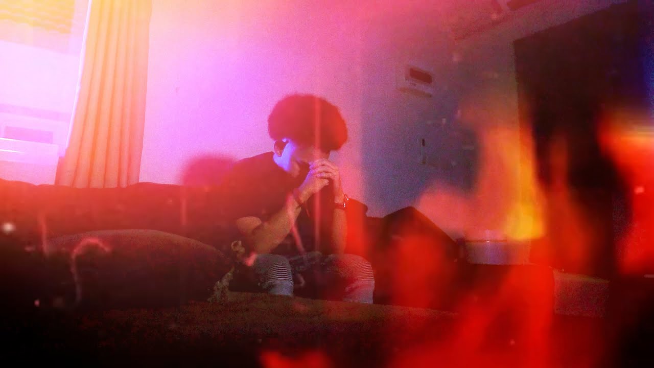 $IN - Hold you back ft.@CHXID [Official Video] - YouTube