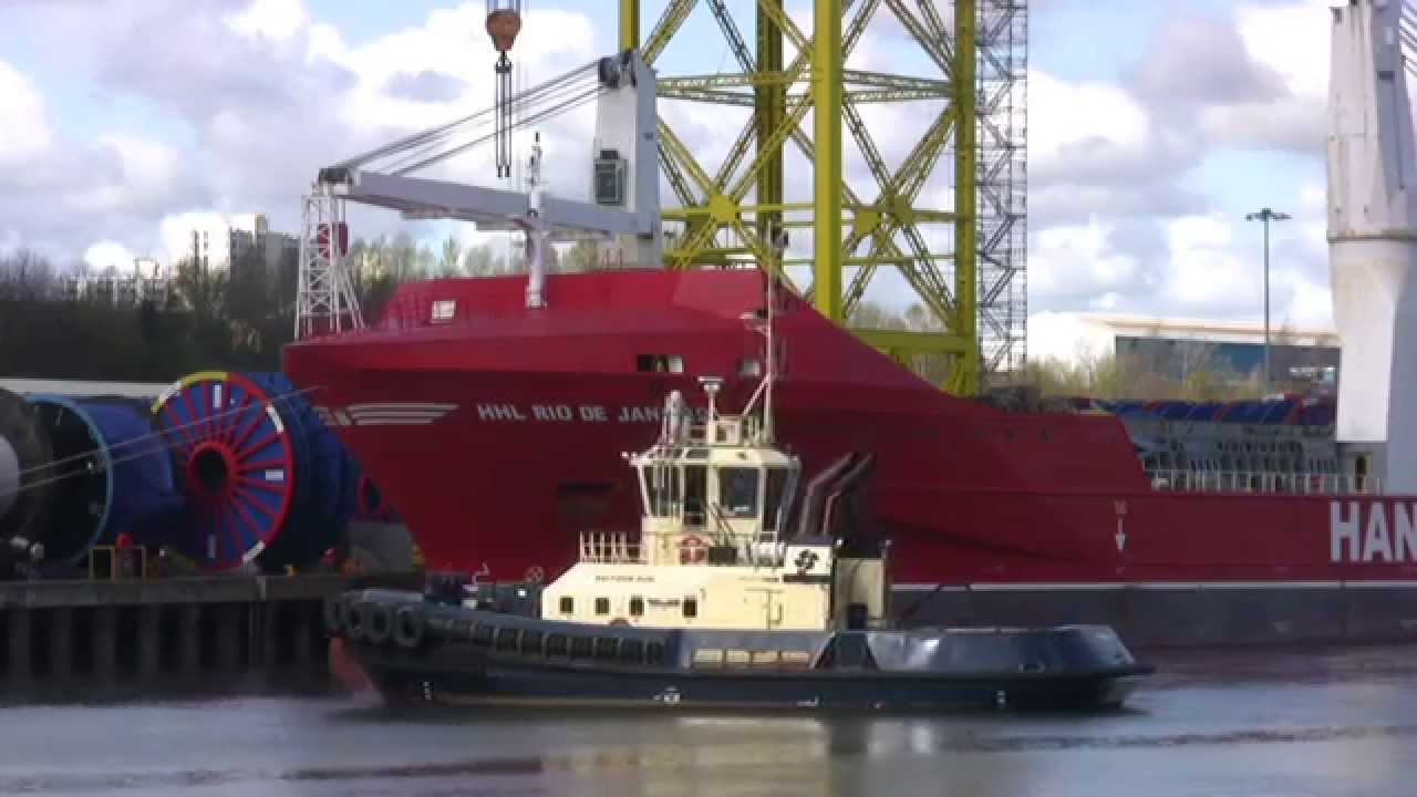 Hansa Heavy Lift Ship HHL Rio De Janeiro on the River Tyne 17th April ...