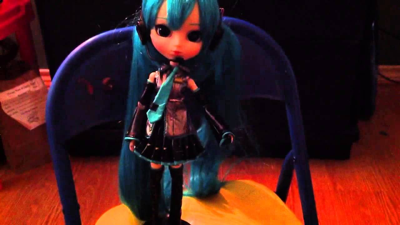 pullip stop motion - YouTube