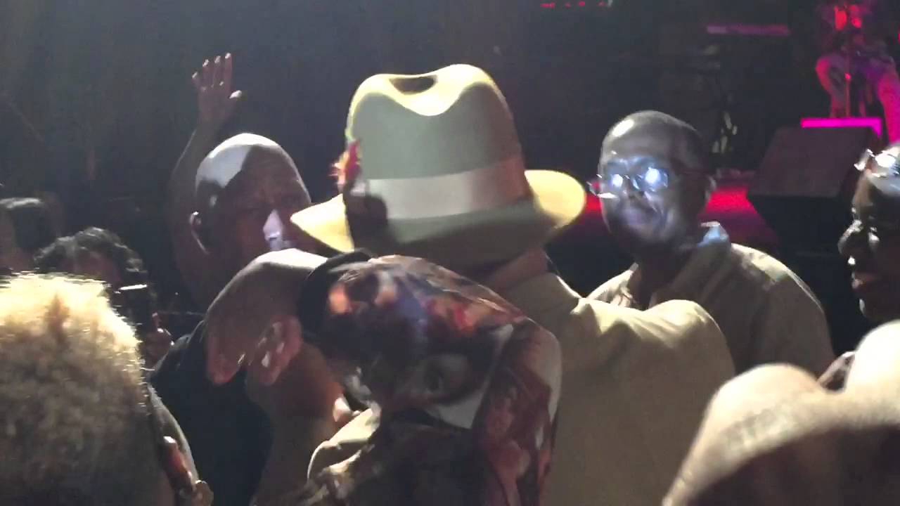 Brother Reggie & Jeffrey Osborne Live In Concert! - YouTube