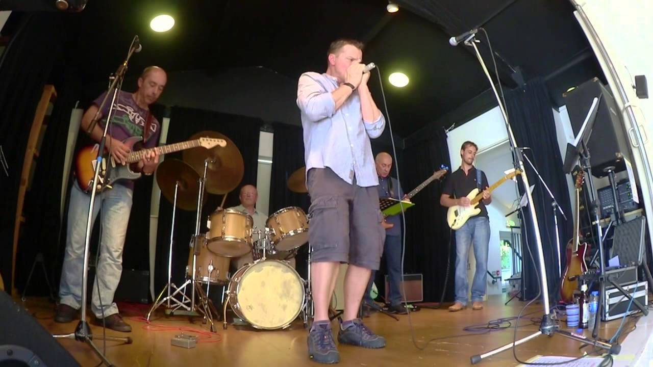 'Backdoor Man' The SmartyMarty Band, with Dan Anderson, guitar - YouTube