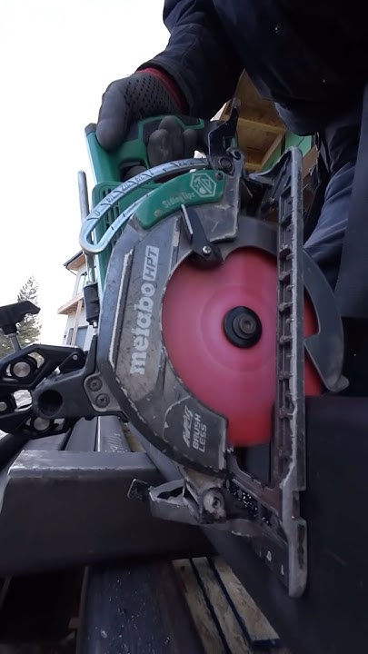 Metabo rear handle saw dust port cover - YouTube