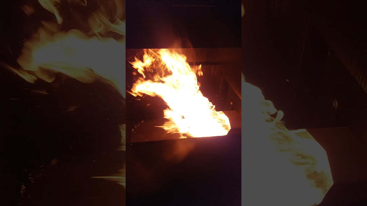 Palnik pelletowy Venma Comfort R 200 kW - YouTube