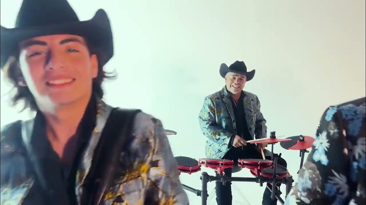 La Cumbia De La Patrulla Espiritual Los Capos De Mexico Video Oficial - YouTube