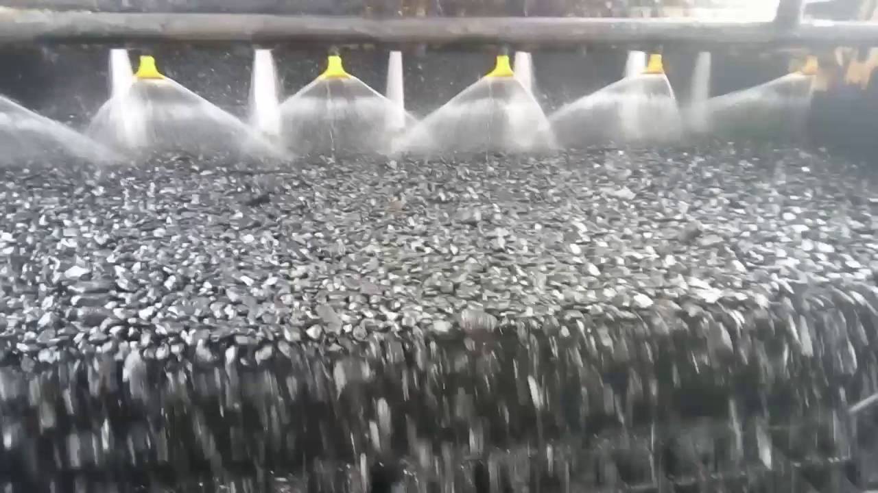 1200 tph banana screen - YouTube