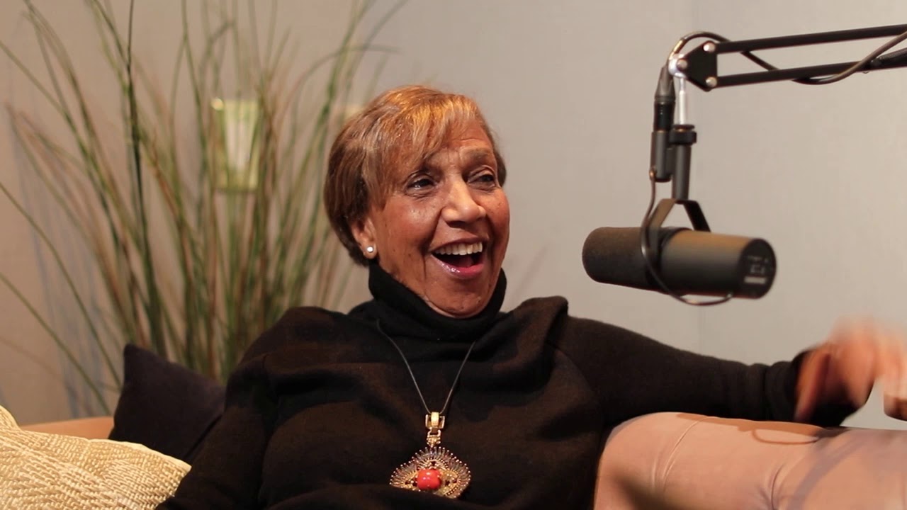 Dolores Robinson's Encounters With Celebrities - YouTube