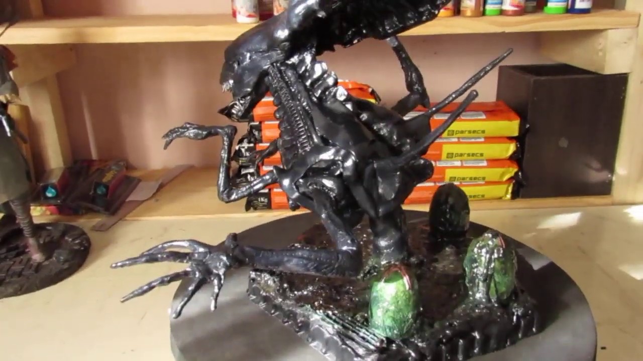 "Reina Alien" - YouTube