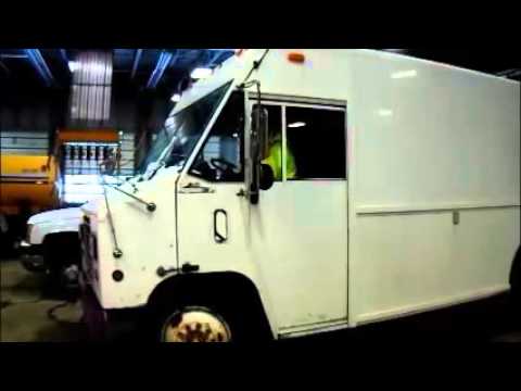 GovDeals: 2002 International 1652 SC 5 Ton Utility Step Van - YouTube