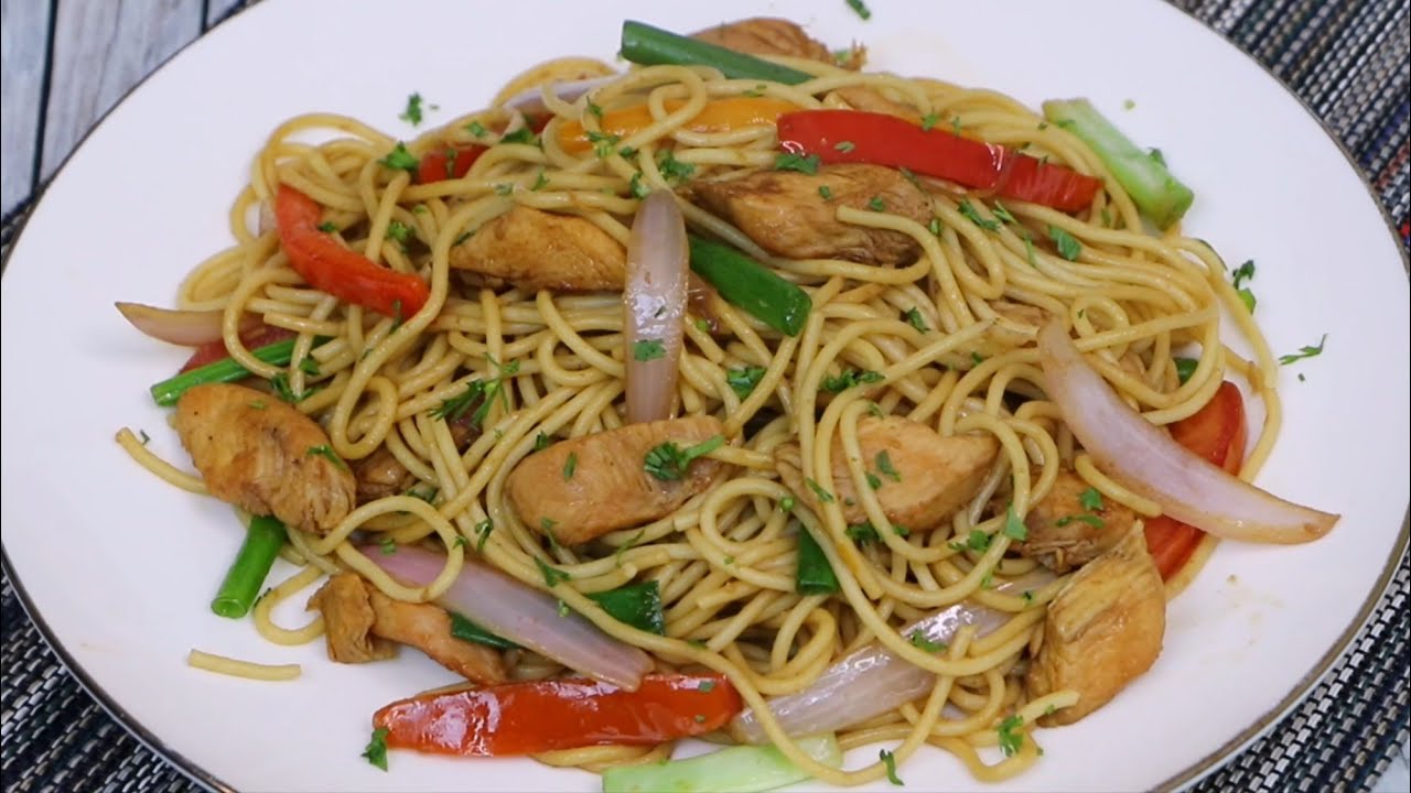 TALLARIN SALTADO DE POLLO | Cocina Peruana - YouTube