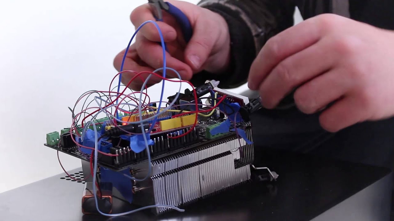 Bomb Diffusion michael - YouTube