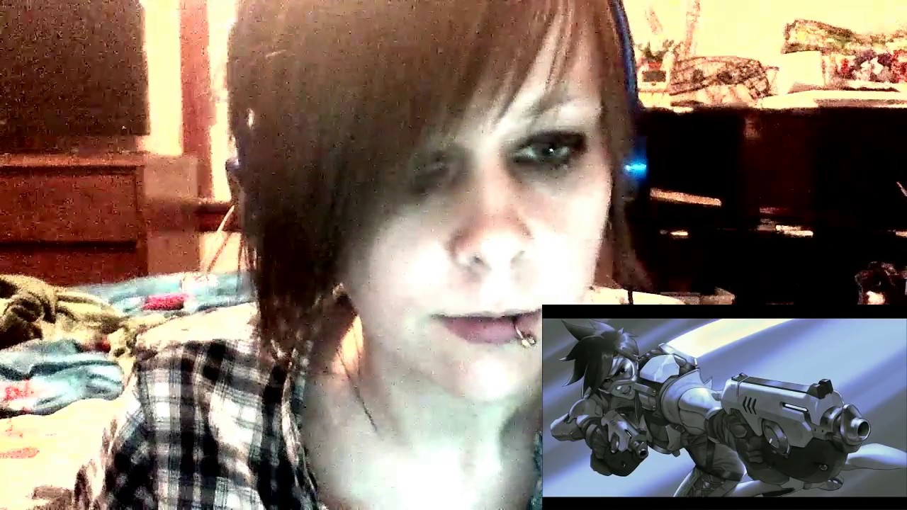 Overwatch Tracer Origin Story Reaction - YouTube
