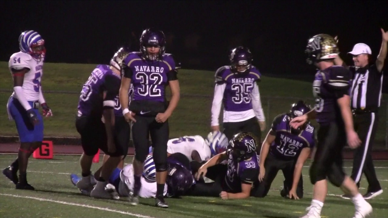 Navarro Moves Past the Round 3 Wharton Tigers 55-34 - YouTube