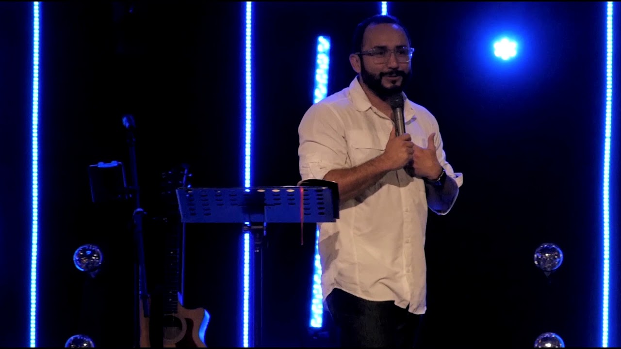 La Escalera | Kike Torres | Horizonte Ensenada / Génesis - YouTube