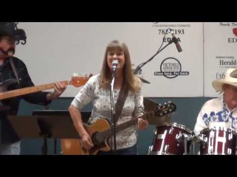Sally Carlson - It's A Lovely Lovely World - YouTube