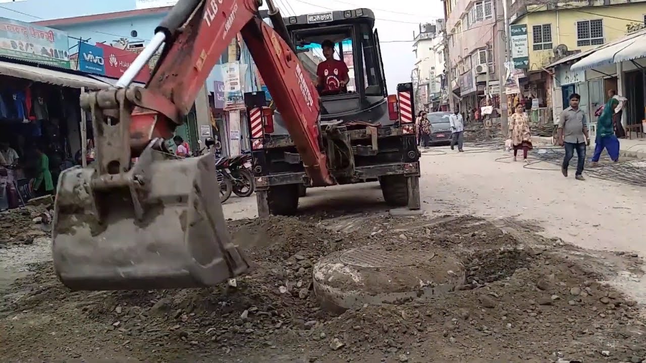 JCB Vs Manitou Dozer - Let's Watch The Power Of These Heavy Excavators ...