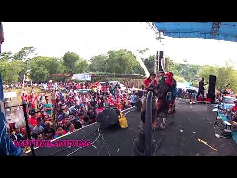 ERIN RUSLIA SINTYA RISKE DANGDUT TRABAS KNPI SEMARANG 53
