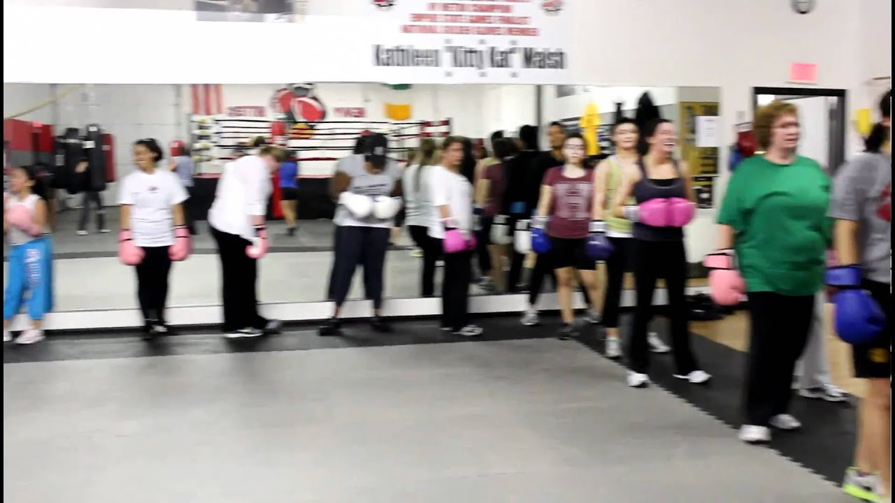 Women's Boxercise Classes - YouTube
