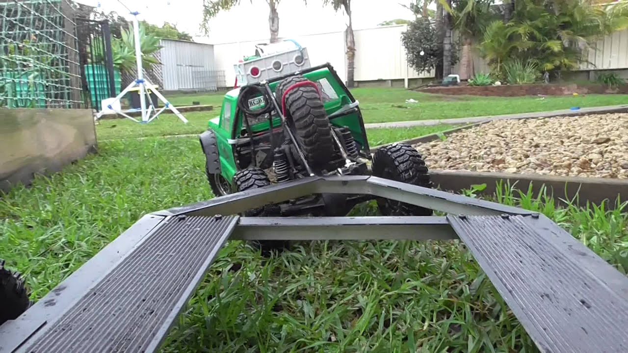 Rc 4x4 trucks - RC mudding with trailer - YouTube