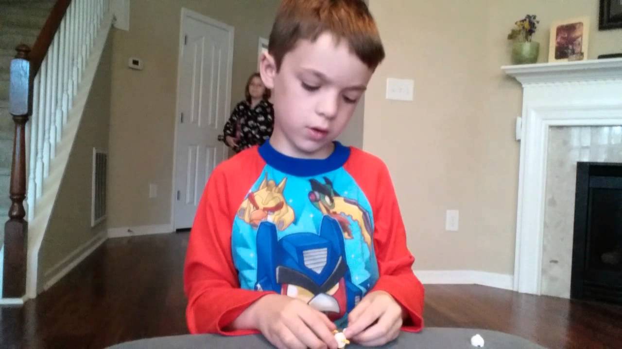 Build FNAF's Balloon Boy from Lego - YouTube