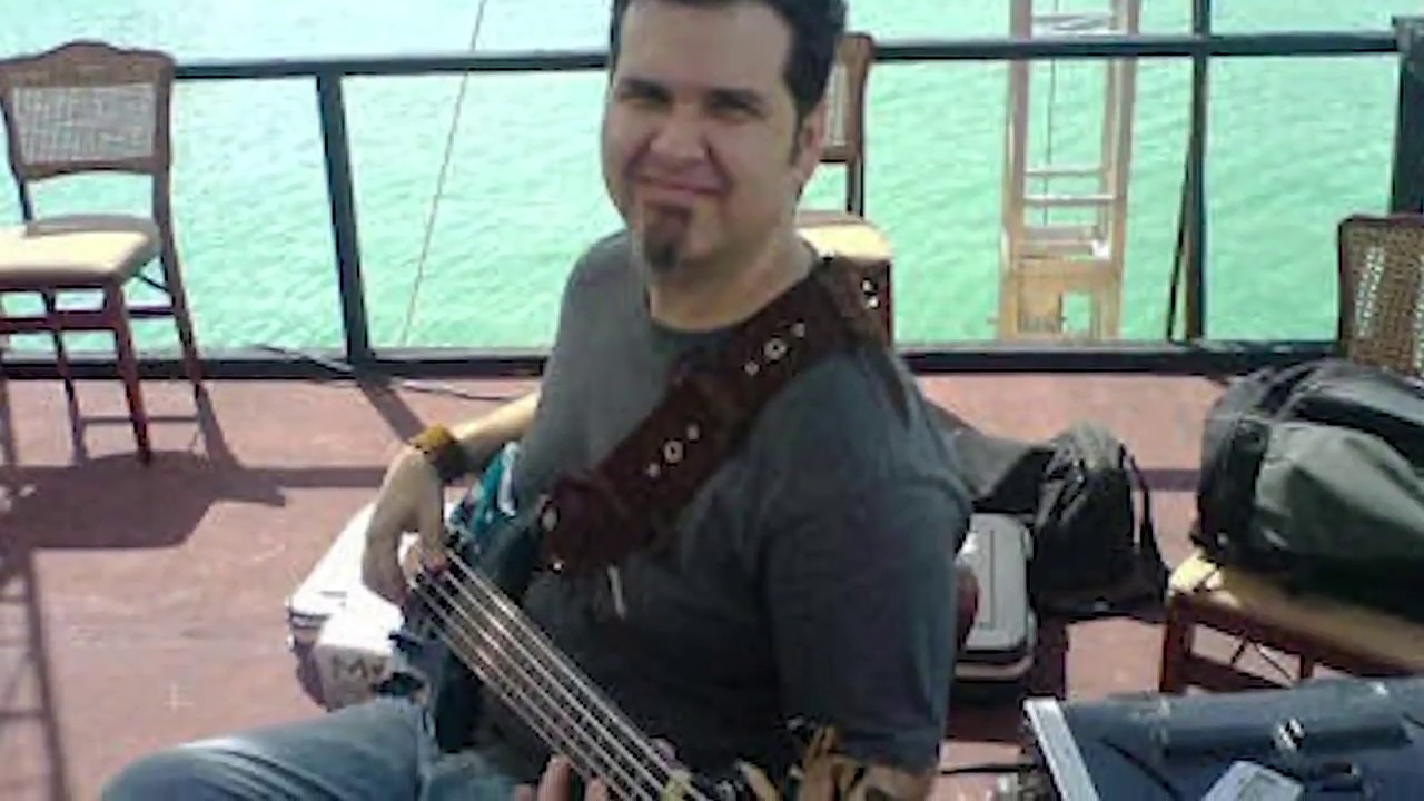 Entrevista a Peter Nova. - YouTube