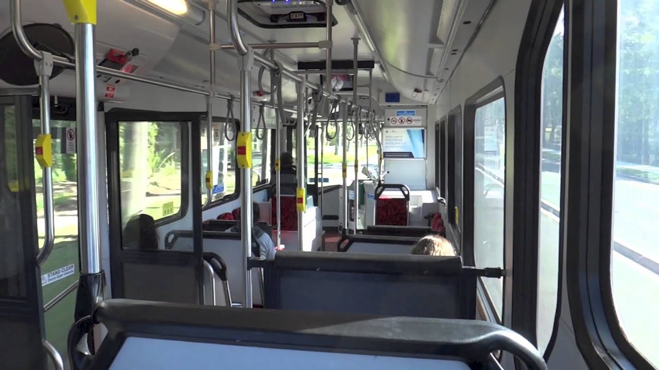 Sydney Buses 2013 - Mercedes-Benz O500LE CNG (ZF/CC CB60 Evo II) - YouTube