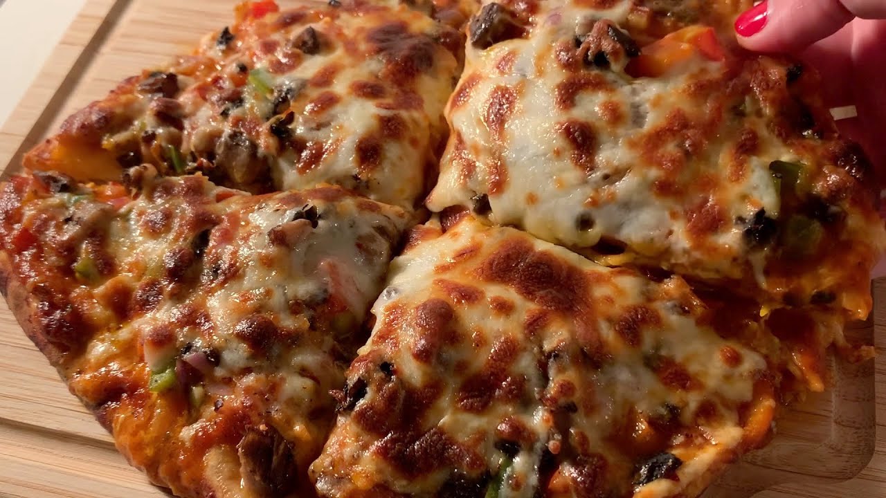 Pizza ready in 15 Minutes - Easy & Quick Pizza Recipe - YouTube