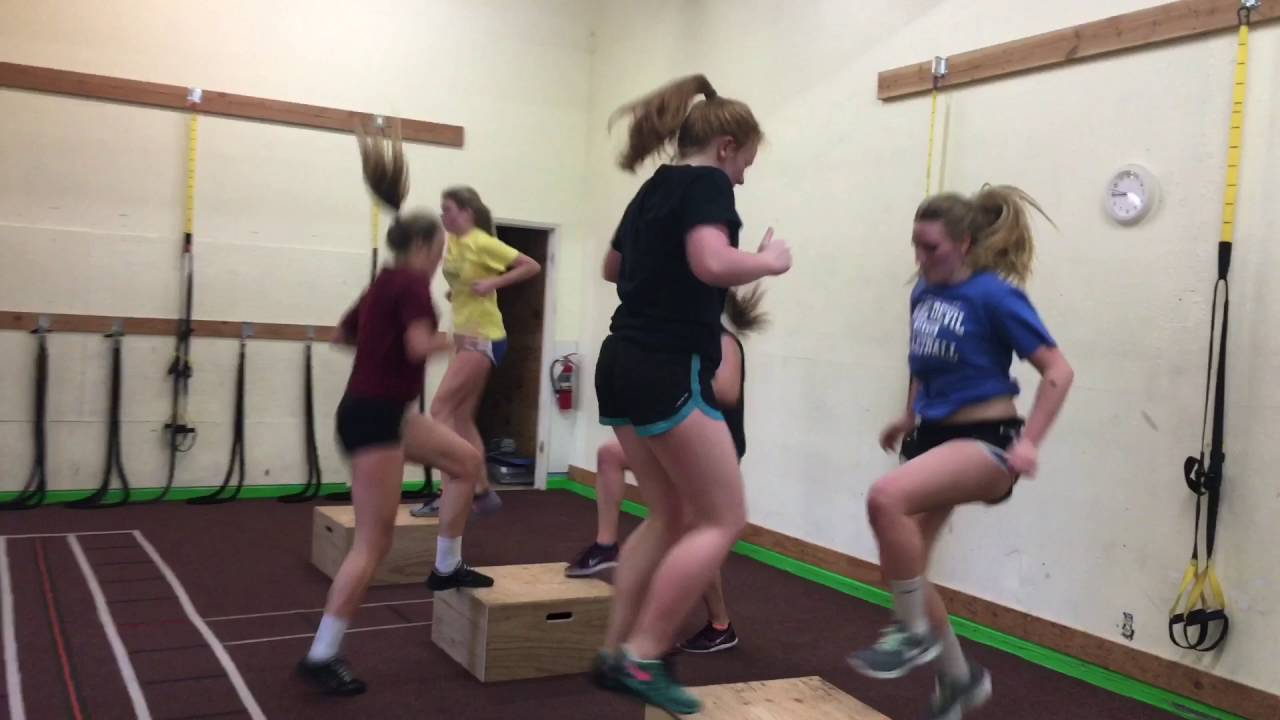 Volleyball plyometrics training Dhs - YouTube