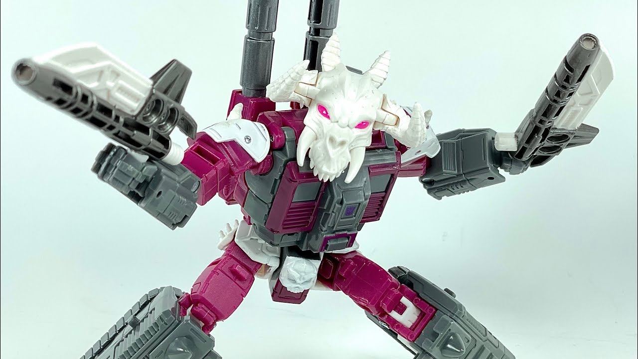 Transformers LEGACY Skullgrin Chefatron Review - YouTube