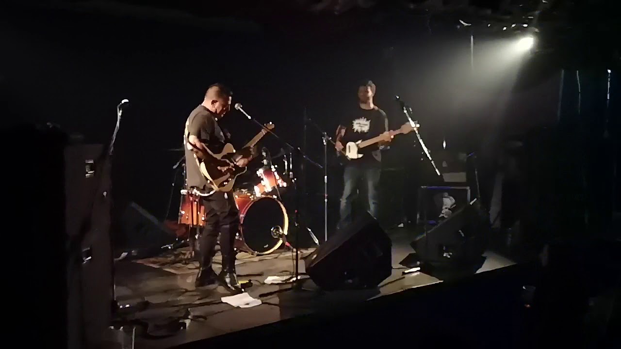 MIKY PUNK DESTROY #2 live El Paso - YouTube