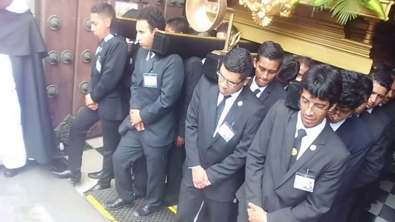 01.13.19 | PROCESIÓN de El Doctorcito de Santa Rosa de Lima en Cercado ...