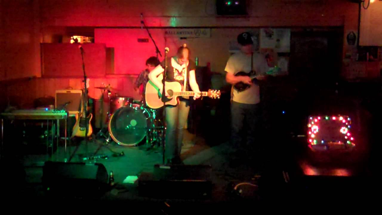 Zoe Muth and the Lost High Rollers -- Harvest Moon Blues - YouTube