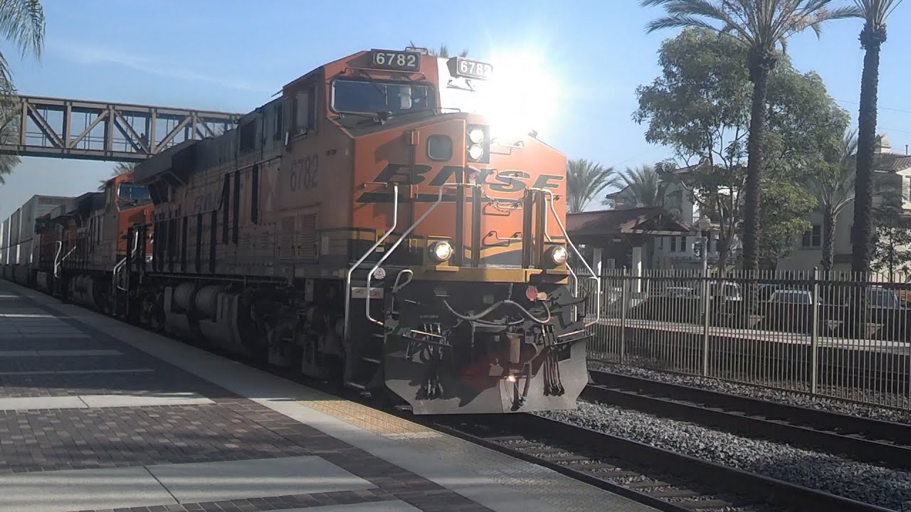 Railfanning Fullerton Station And Blue/ Expo Line Junction - YouTube