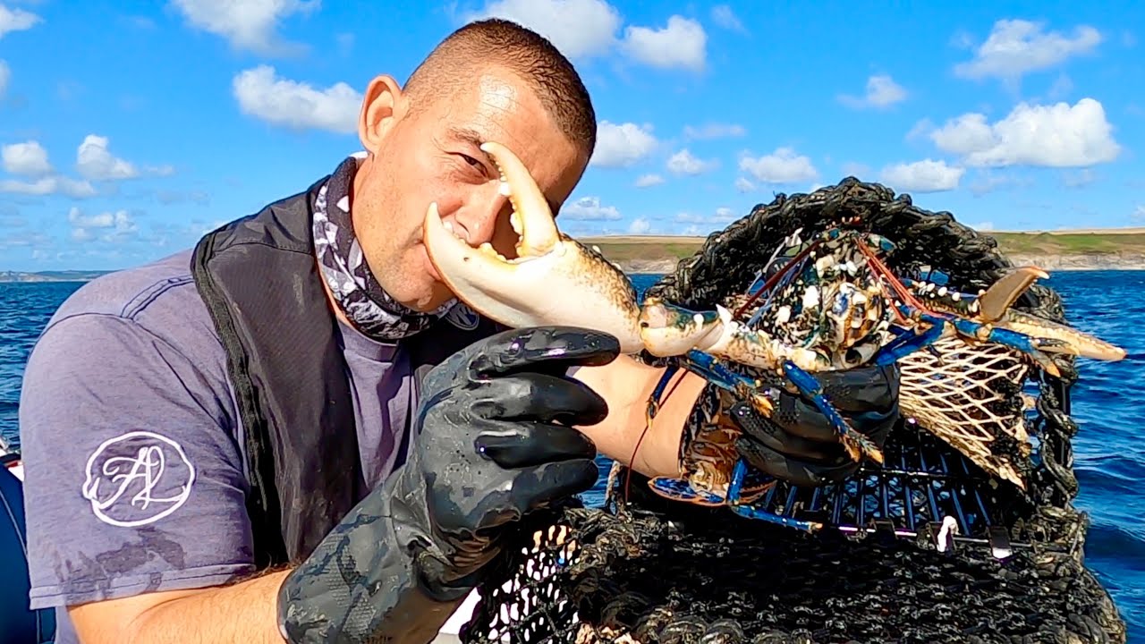 Hauling the FishLocker Lobster Pots - Father and Son catch Lobsters and ...