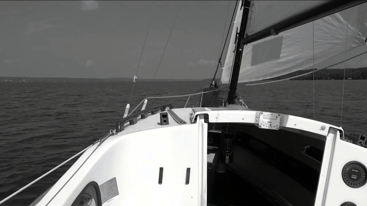 Flying Cruiser F - YouTube