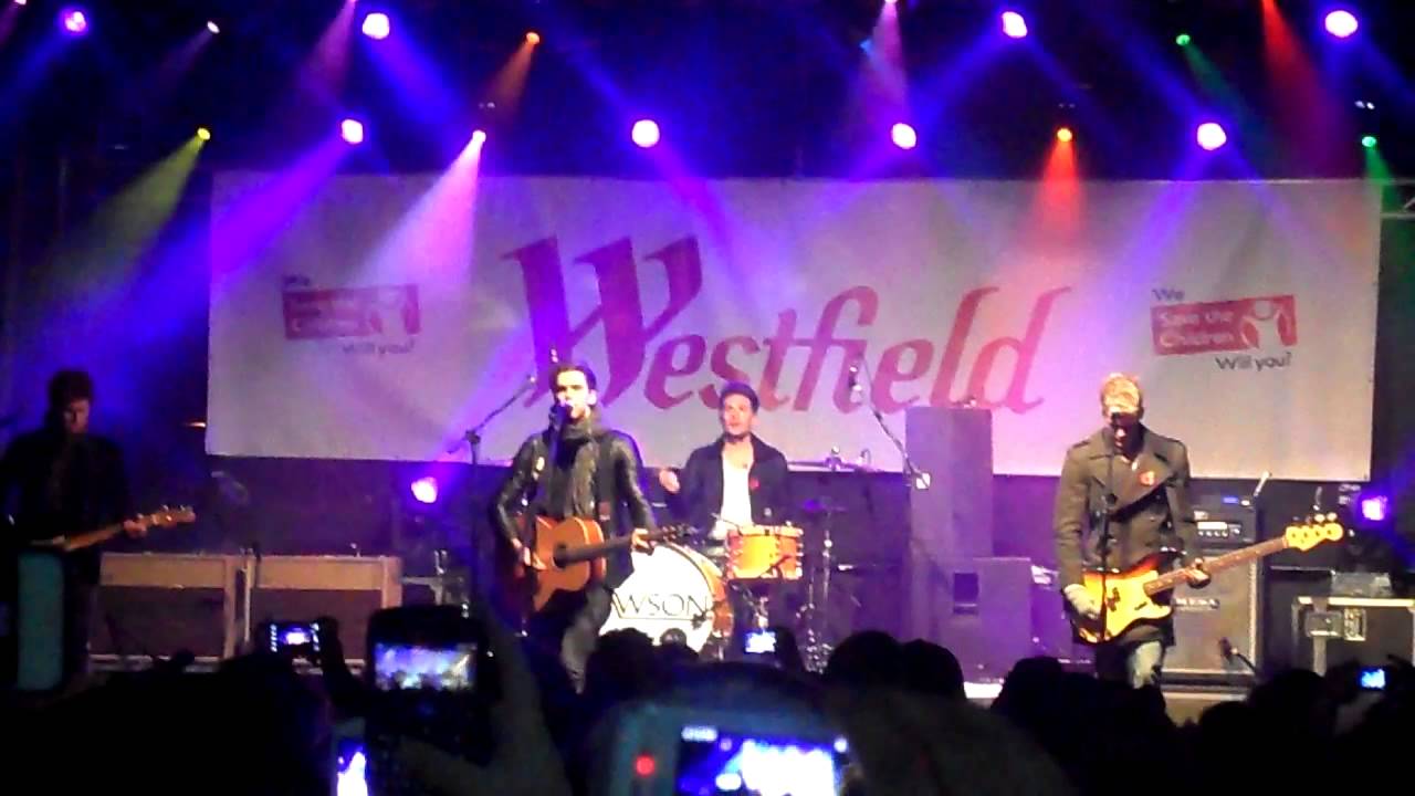 Lawson - Learn To Love Again - Merry Hill light switch on 2012 - YouTube