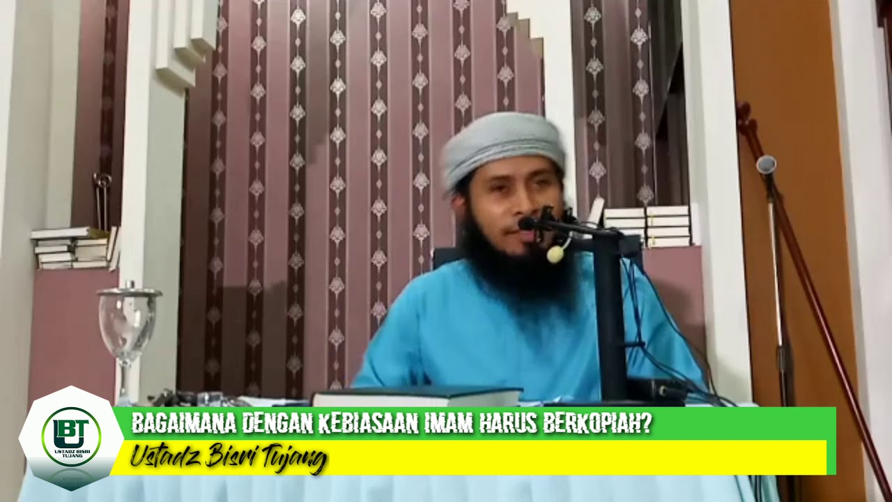 Bagaimana Menyikapi Kebiasaan Bahwa Seorang Imam Harus Berkopiah? - YouTube
