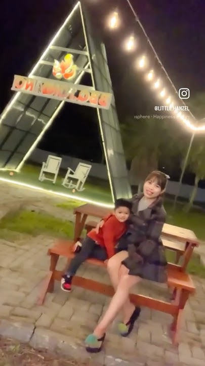 Hanzel jalan jalan sama mama dan papa, suasana malam hari di BBQ Tondano - YouTube