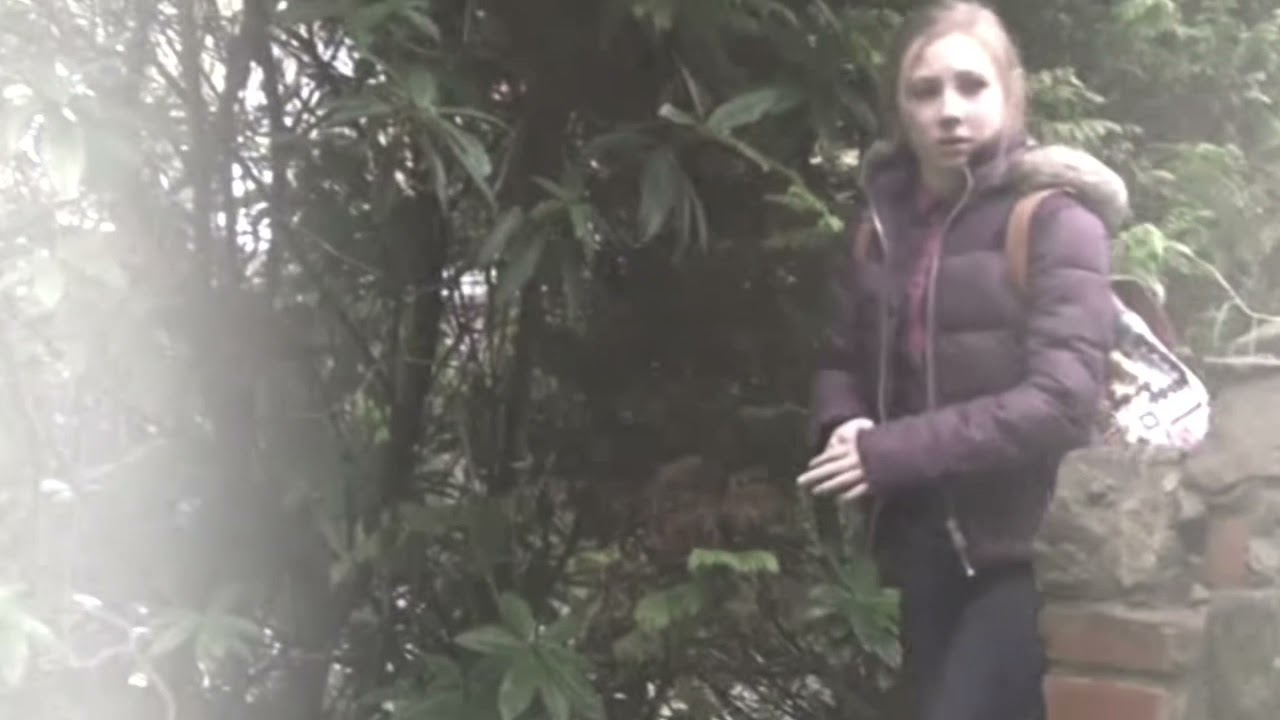(2) Peri runs away to Cameron (Hollyoaks) - YouTube
