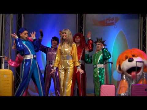 Lost In Space - Skyline Gang - Butlins Minehead - March 2014 (2) - YouTube