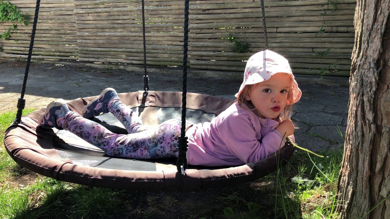 Slapper af - YouTube