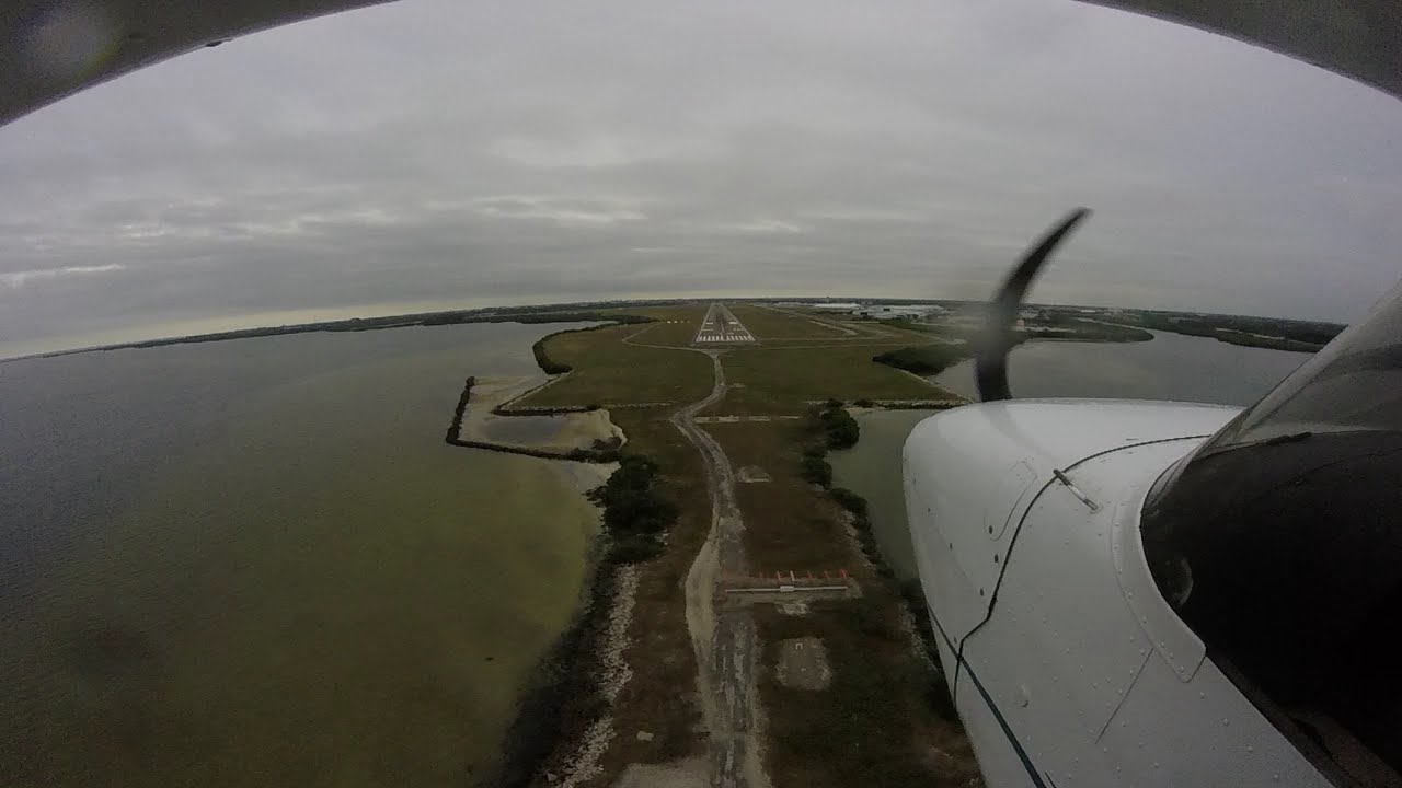 Cessna 172S Pattern Work - YouTube