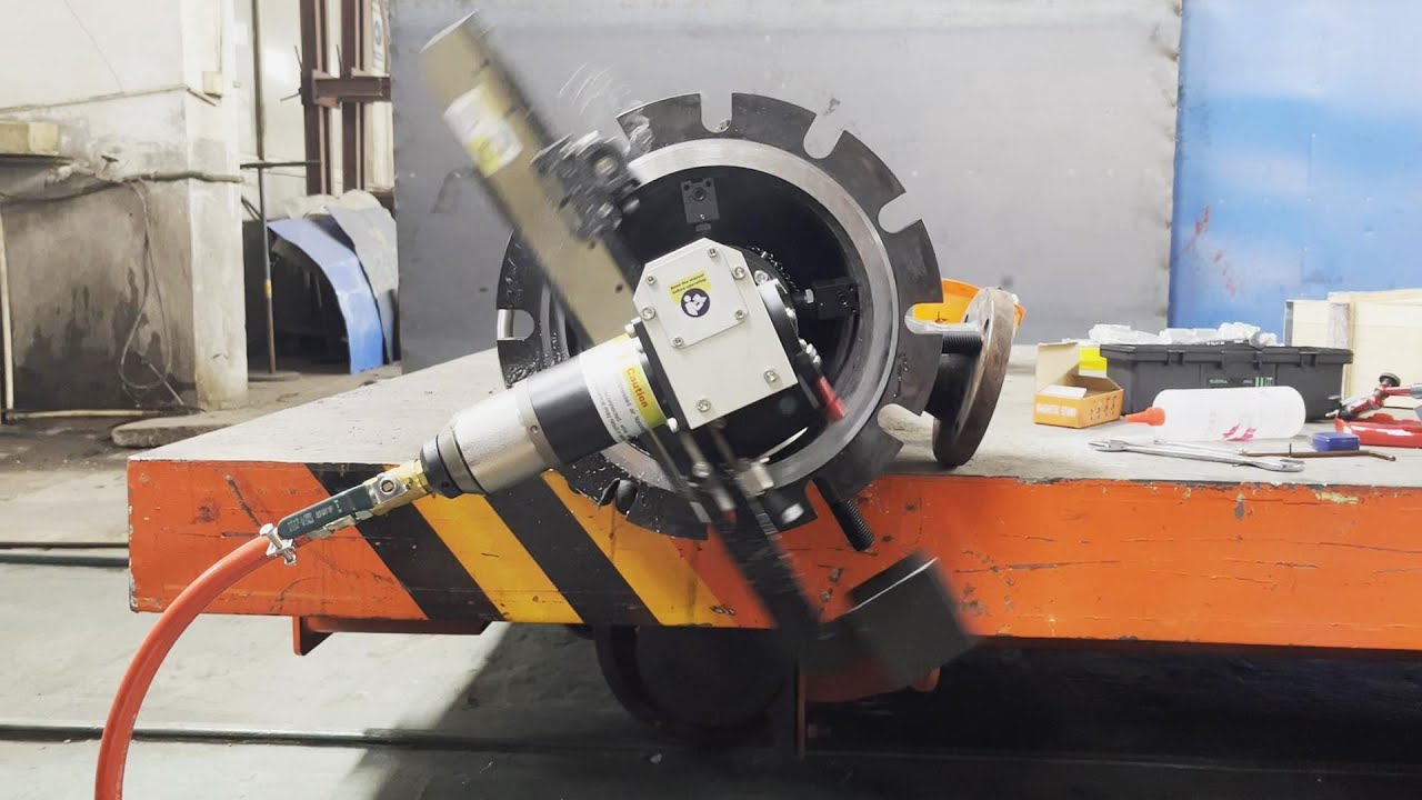 Flange facing machine-FI24P - YouTube