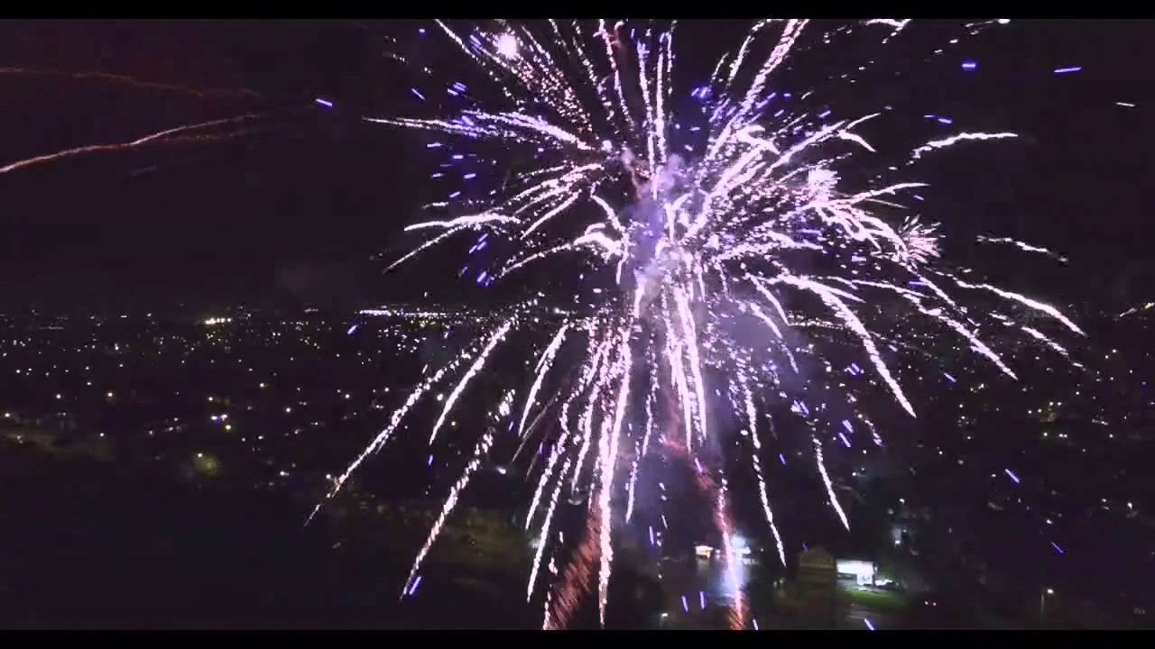 Awesome Fireworks Display - YouTube