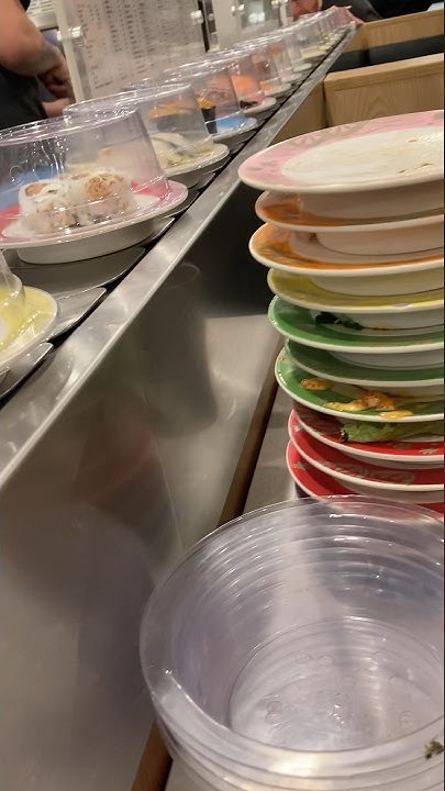 Sushi conveyor belt - YouTube
