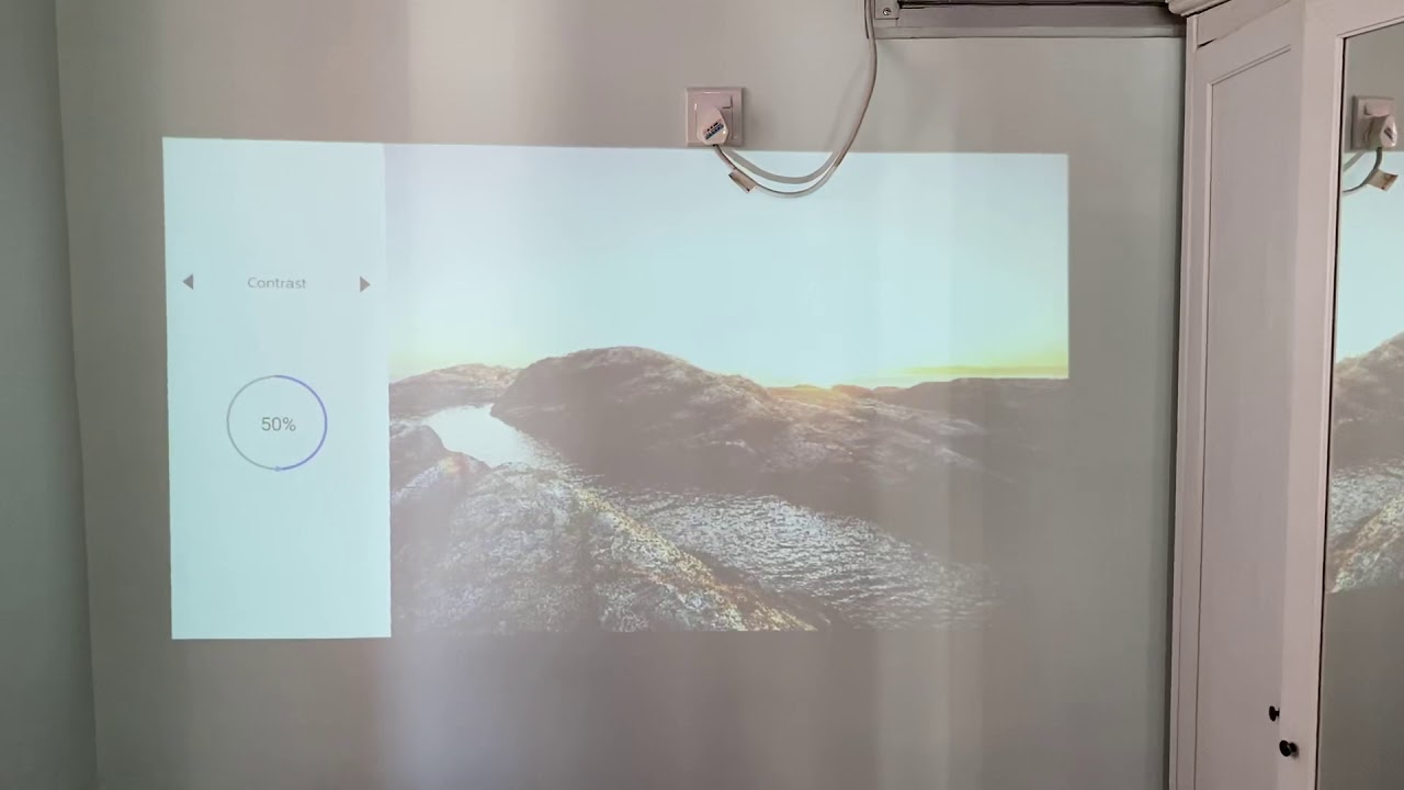 Philips PicoPix Max performance in daylight - YouTube