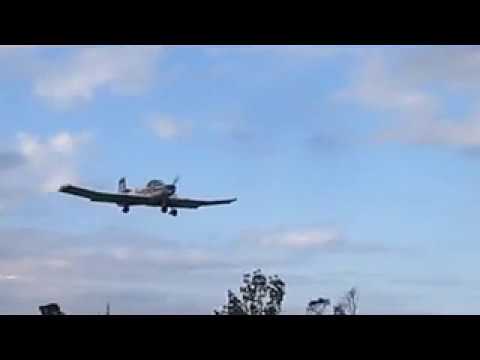 Aircraft Top Dressing (Crop Dusting) - YouTube