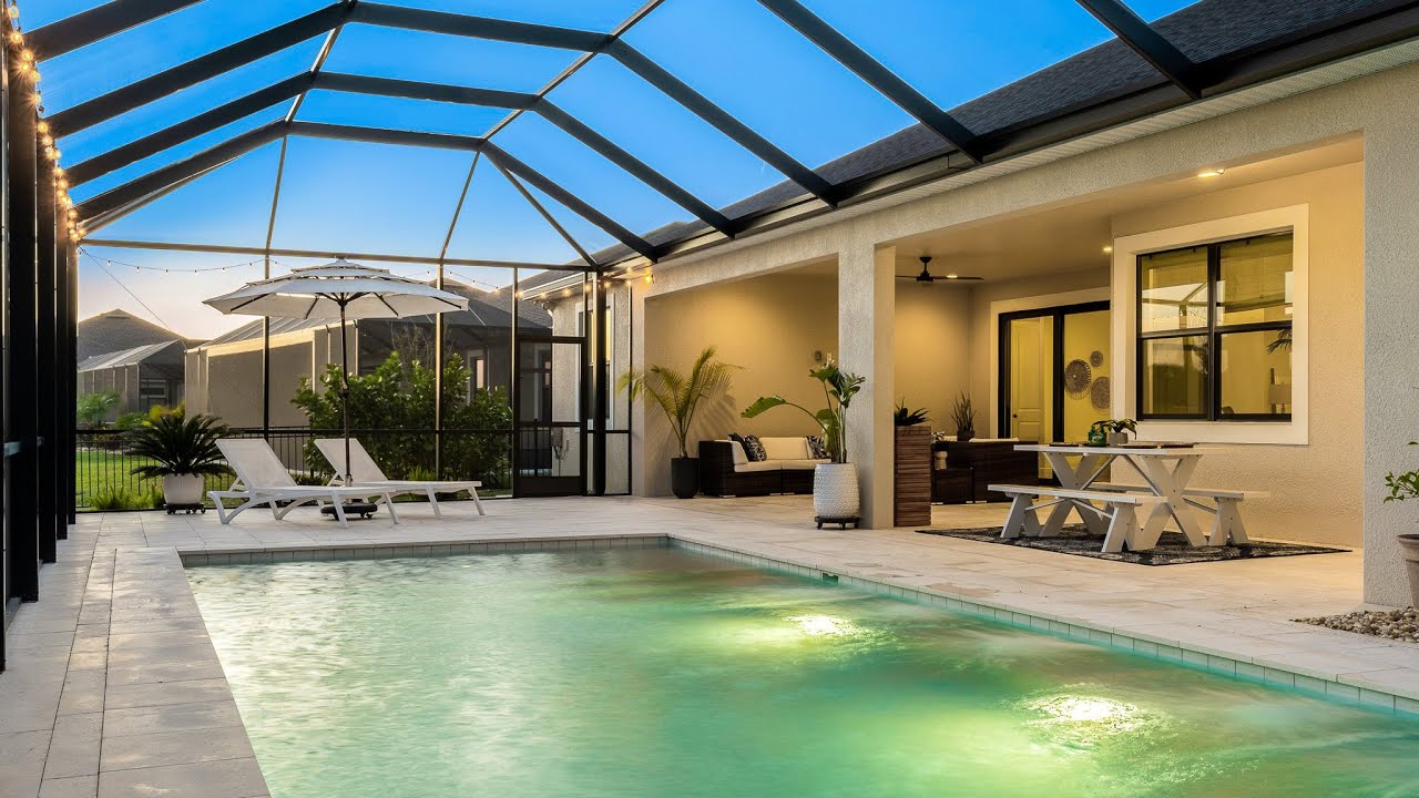 HIGH-CLASS LUXURY LIVING // CINEMATIC REAL ESTATE VIDEO // SONY A7IV ...